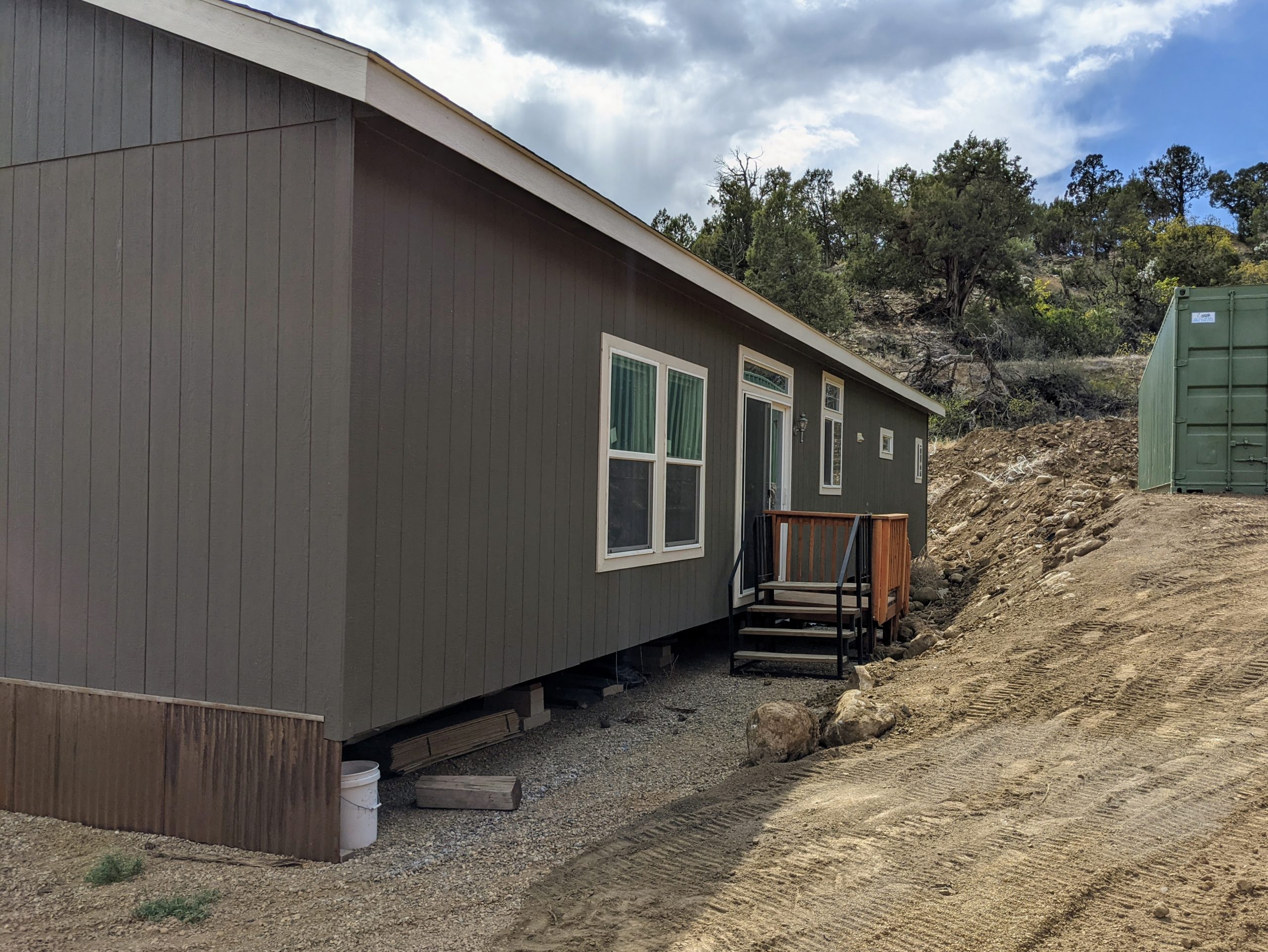 How do I find out the age and manufacture of a manufactured home ...